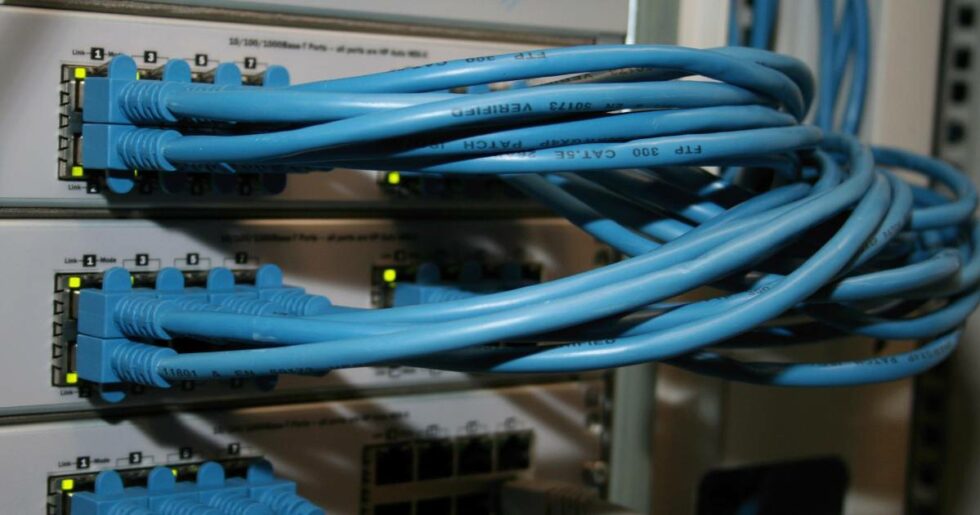 Why Open Source Cloud Monitoring? Why Open Source Cloud Monitoring?
